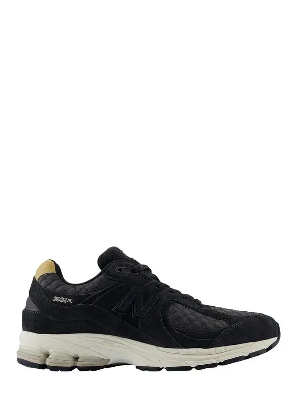 NEW BALANCE 2002r Quilted Pack Sneakers - Black