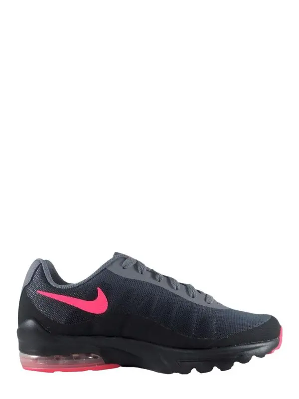 Nike Air Max Invigor Sneakers - Black