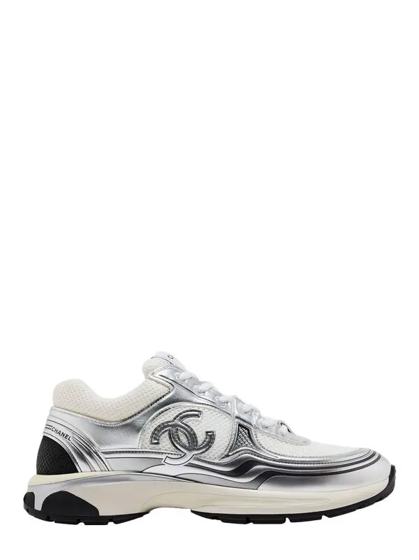 Chanel Cc Logo Sneakers - White