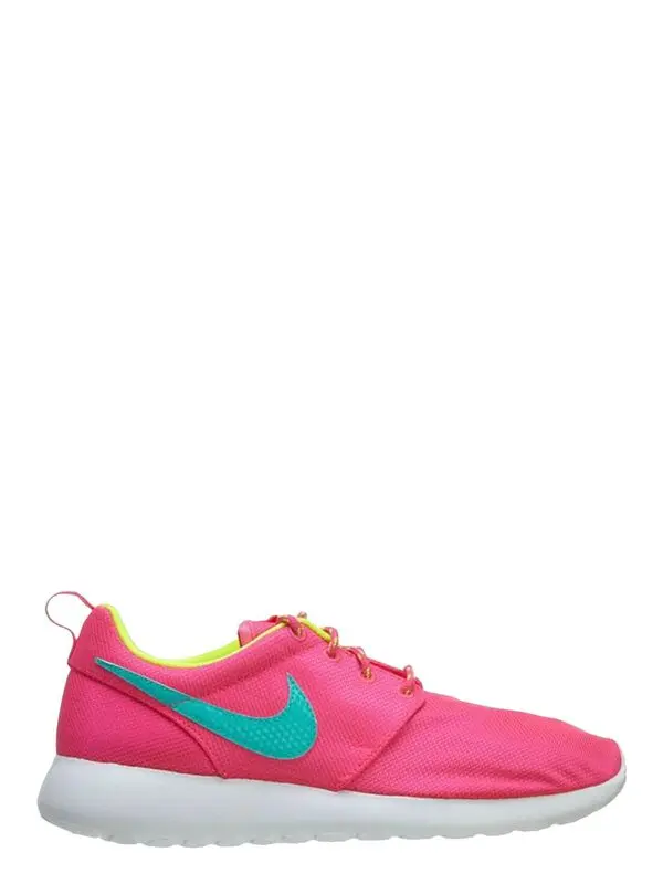 Nike Roshe One Gs Sneakers - Pink
