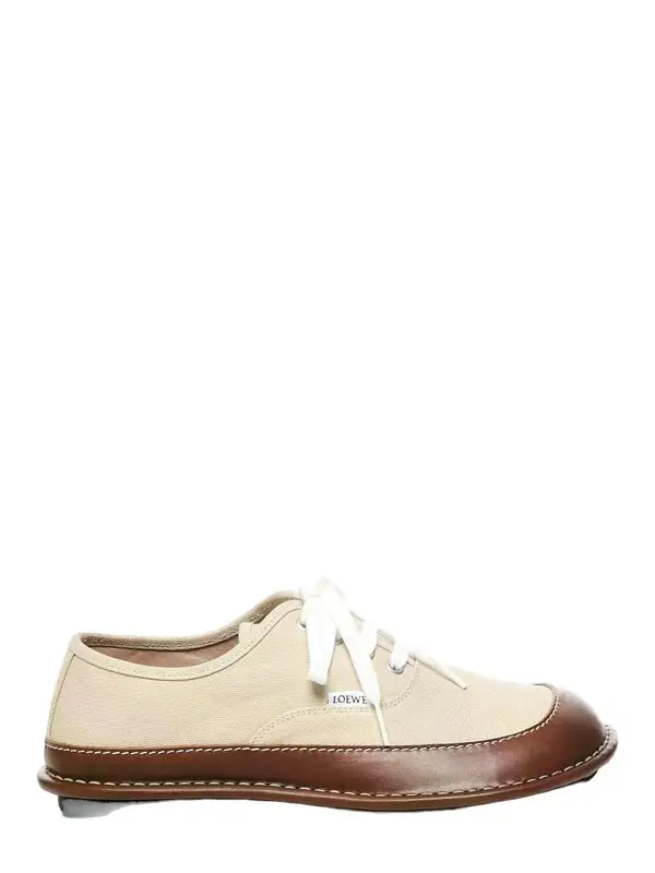 Loewe Bay Lace-up Shoes - Neutrals