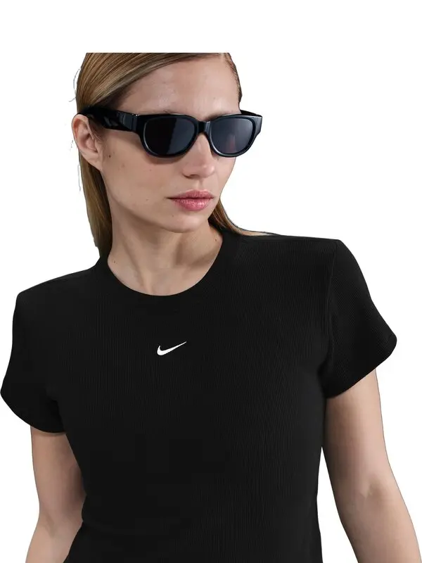 Nike Sportswear Tight Ribbed Short-sleeve T-shirt - Black