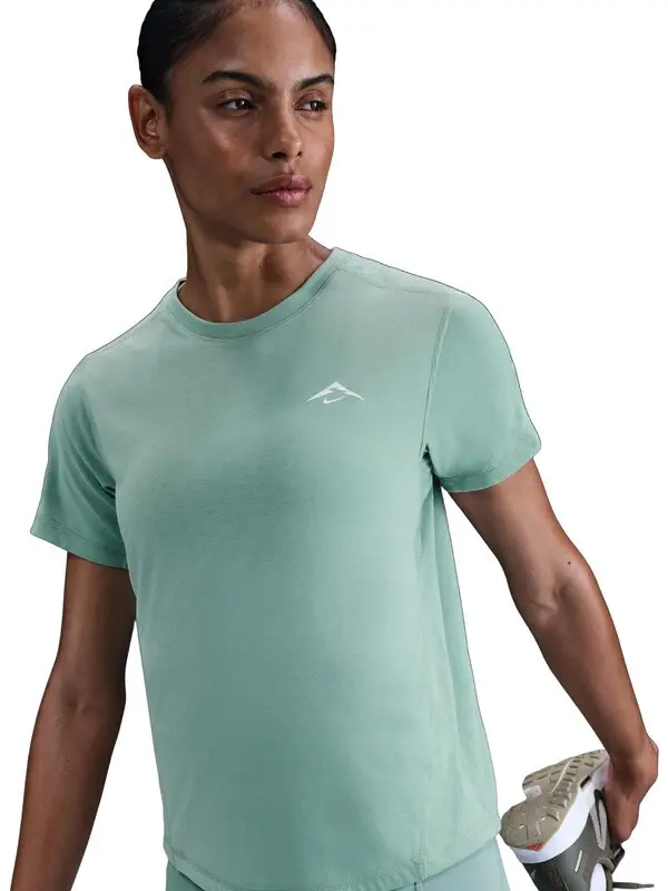 Nike Trail Dri-fit Short-sleeve Running Top - Green
