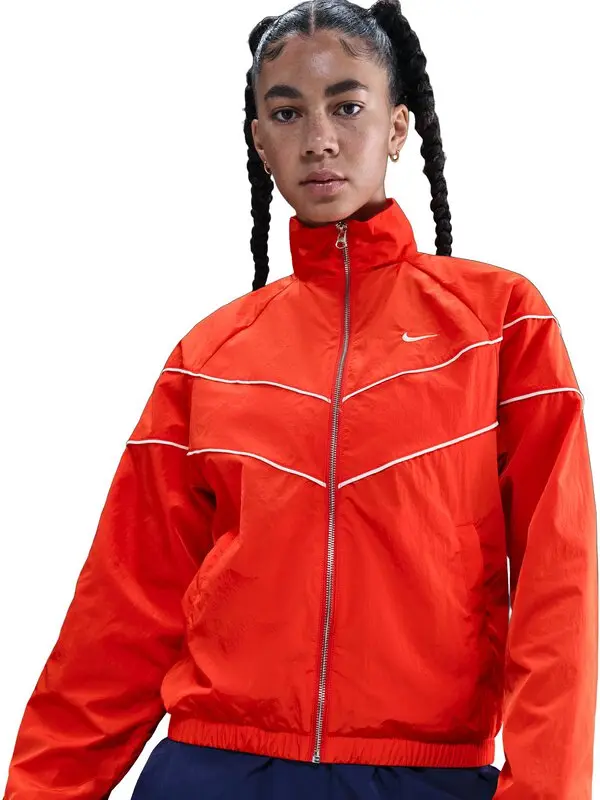 Nike Windrunner Loose Uv Woven Full-zip Jacket - Red