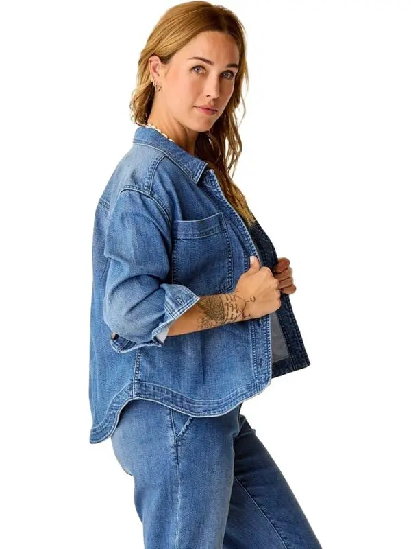 Carve Designs Flora Denim Shacket - Magnolia