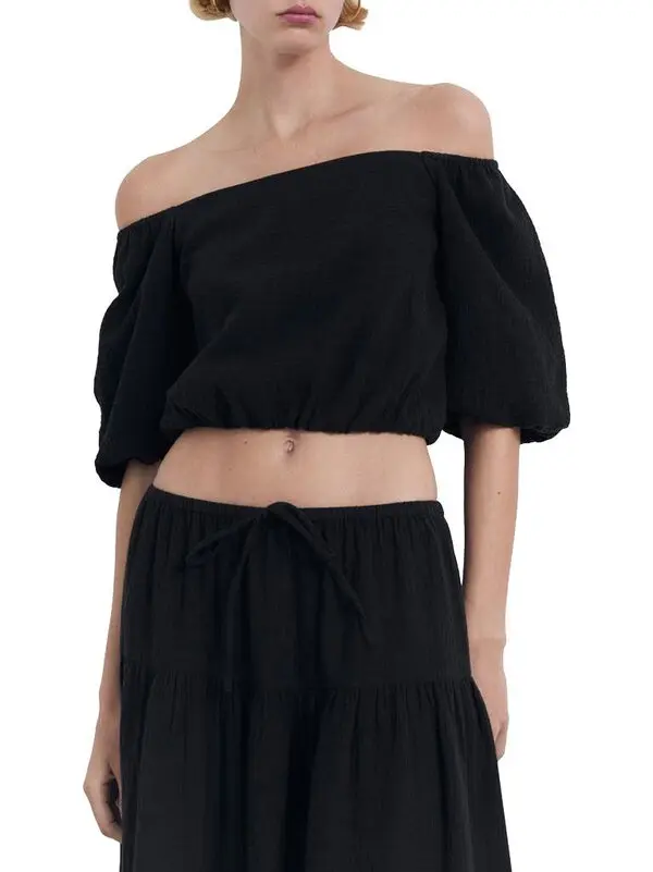 Mango Puffed Off-the-shoulder Crop Top - Black