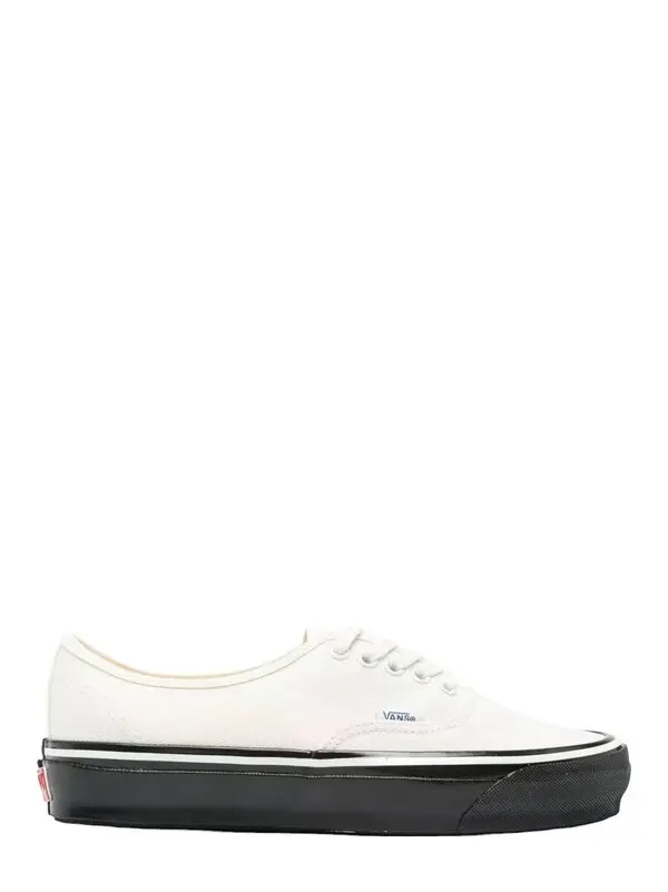 VANS Logo-tag Sneakers - White