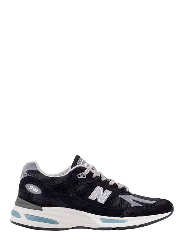 NEW BALANCE 991 Suede Low-top Sneakers - Black