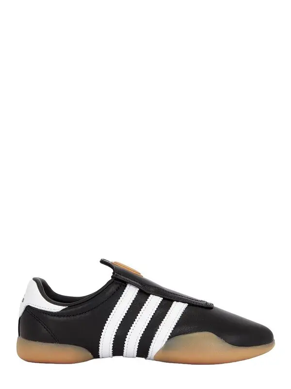 ADIDAS ORIGINALS Taekwondo Mei Sneakers - Core Black & White