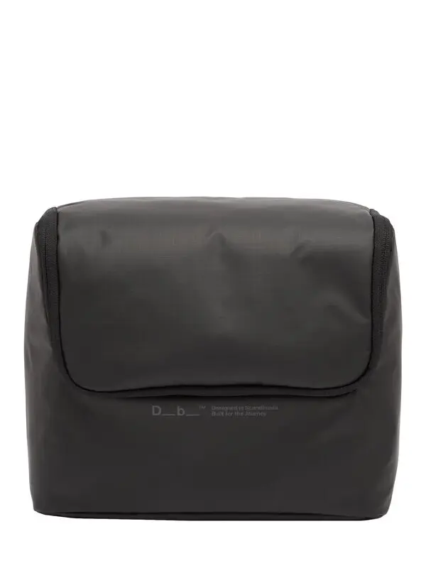 DB JOURNEY Essential Washbag Medium - Black Out