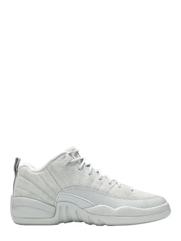 JORDAN 12 Retro Low Sneakers - Grey