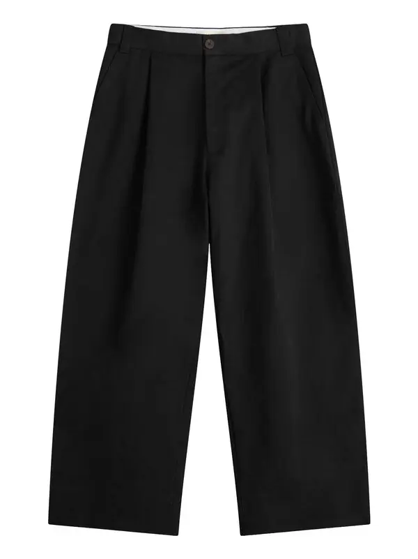 Studio Nicholson Sorte Pleated Cotton Trousers - Black