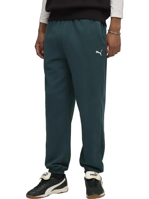 PUMA Wardrobe Essentials Relaxed Sweatpants - Green