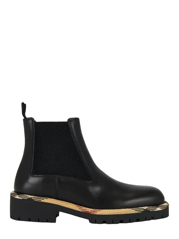 Burberry Gravel Chelsea Boot - Black
