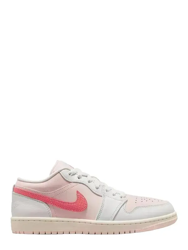 JORDAN Air 1 Sneakers - Pink