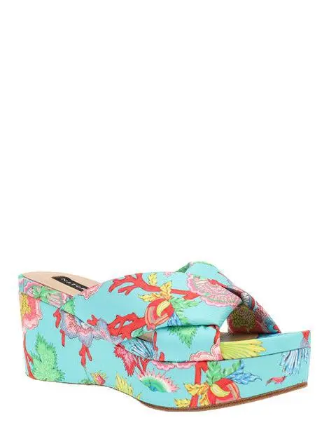 Natori Lanna Hinami Platform Thong Sandals - Aqua