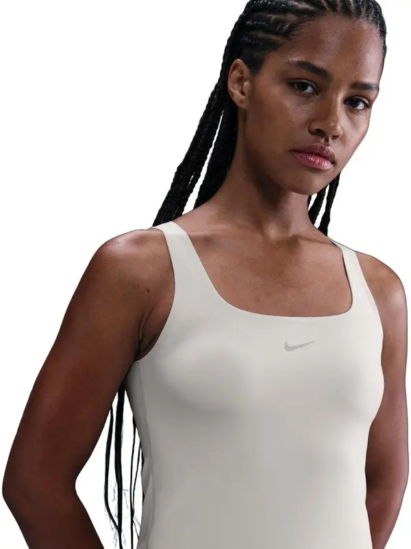 Nike Form Tank Top - Brown