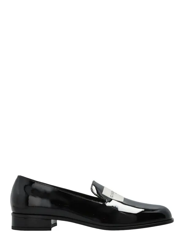 Givenchy Logo Plaque Leather Flat Shoes - Black
