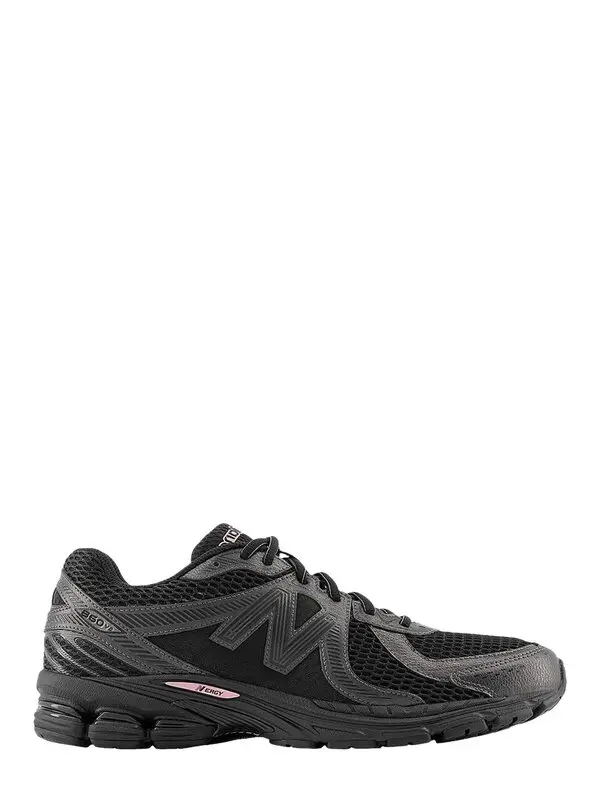 NEW BALANCE 860v2 Sneakers - Black