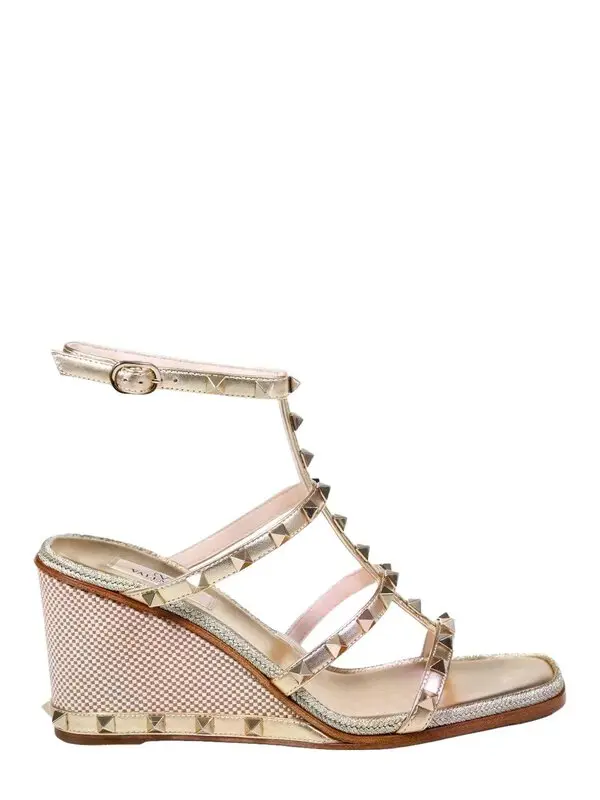 Valentino Garavani 80mm Studded Wedge-heel Sandals - Gold