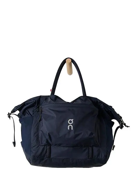 On Track Pack 35l Lite Tote - Navy