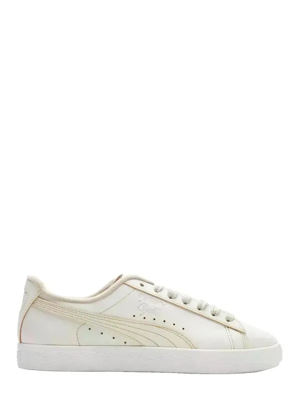PUMA Clyde Leather Trainers - White