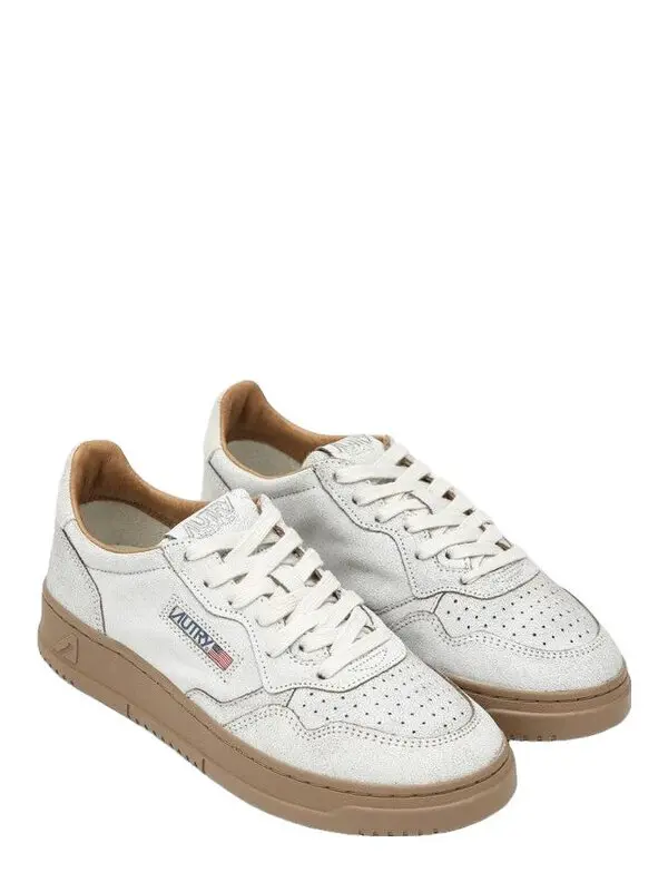 AUTRY Medalist Low Super Vintage Sneakers - White