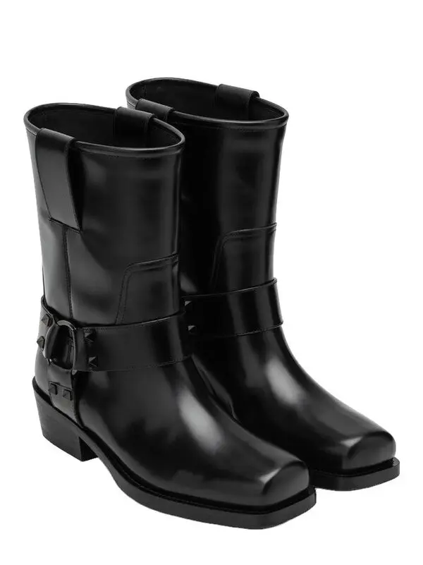 Valentino Garavani Leather Rockstud Low Boots - Black