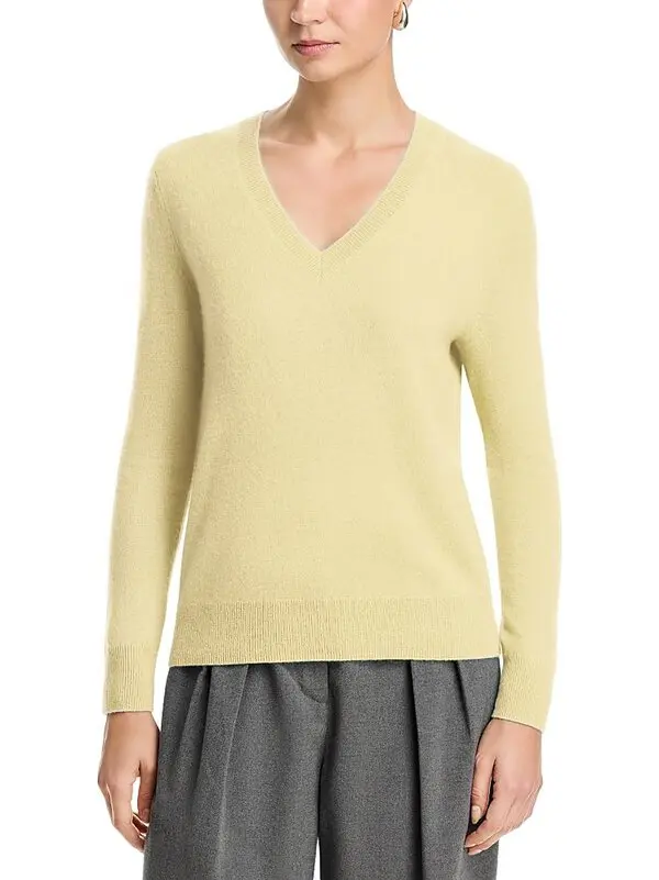 Bloomingdale'S 100% Cashmere V-neck Sweater - Straw
