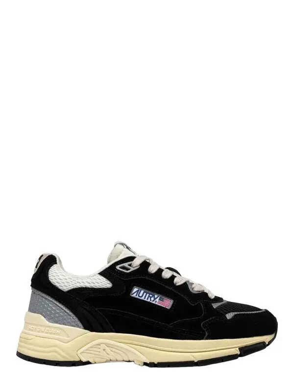 AUTRY Hyperway Sneakers - Black