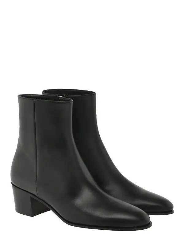 GIANVITO ROSSI Spencer Booties - Black Suede