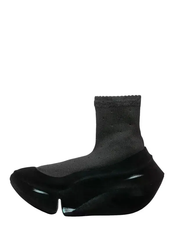 GROUNDS Orca Dotted Lace Flocky Scratch Sneakers - Black