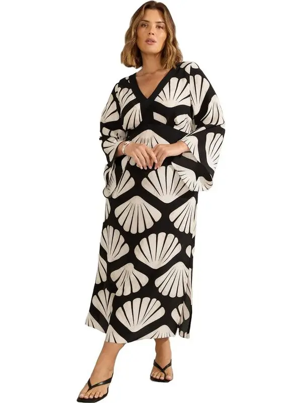 LIVE UNLIMITED Shell Print Flared Sleeve V-neck Maxi Dress - Black