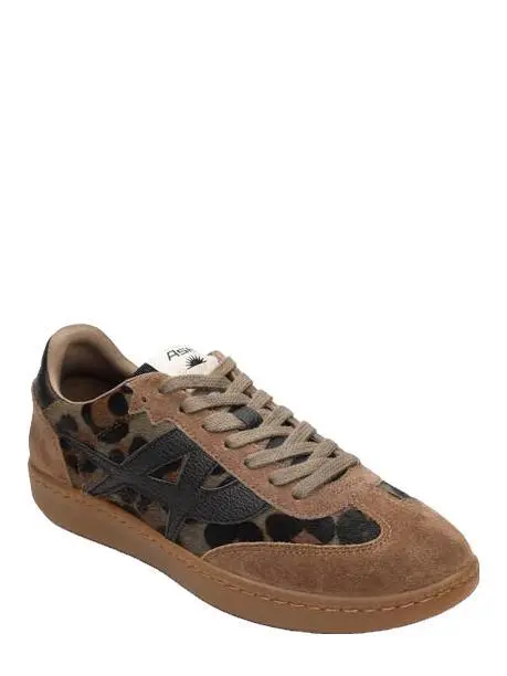 Ash Low-top Sneaker - Brown