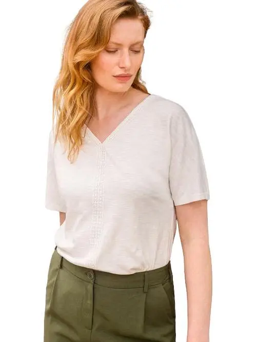 CELTIC & CO. Slub Jersey V-neck Top - Chalk