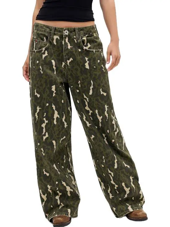 BDG URBAN OUTFITTERS Jaya Low Rise Wide Leg Jeans - Animal Camo