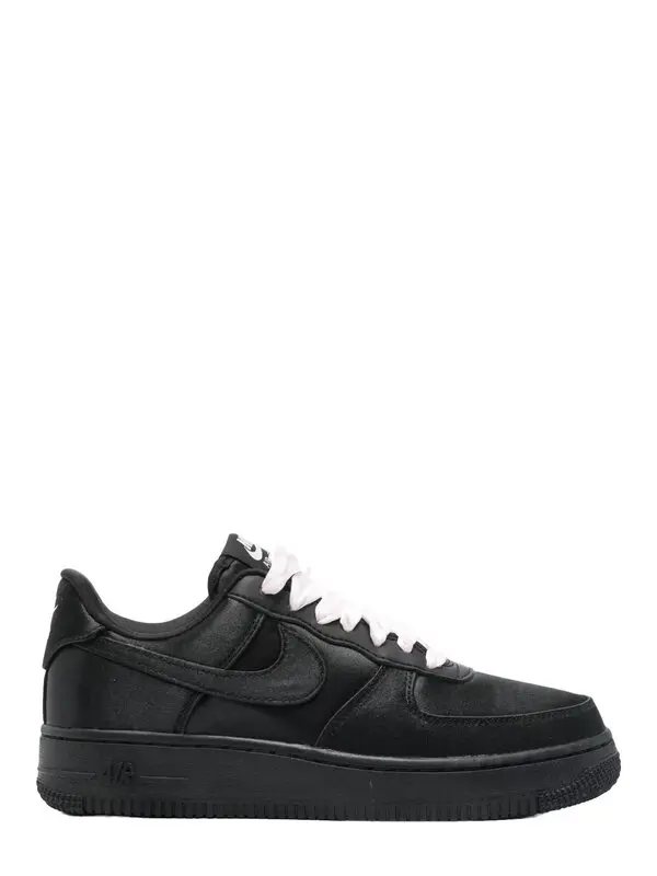 Nike Lace-up Low-top Sneakers - Black