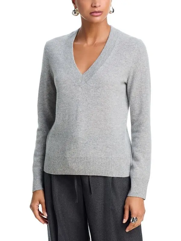 Aqua 100% Cashmere V-neck Sweater - Light Gray