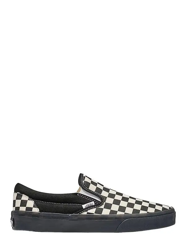 VANS Classic Slip-on With Checkerboard Design - Black/white