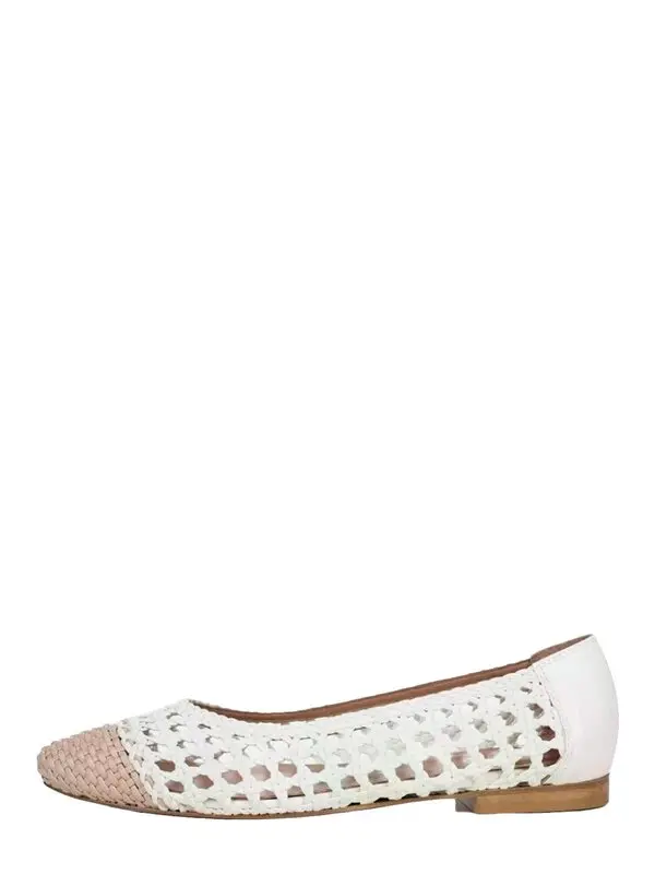 POCHE PARIS Reine Woven Leather Pumps - White