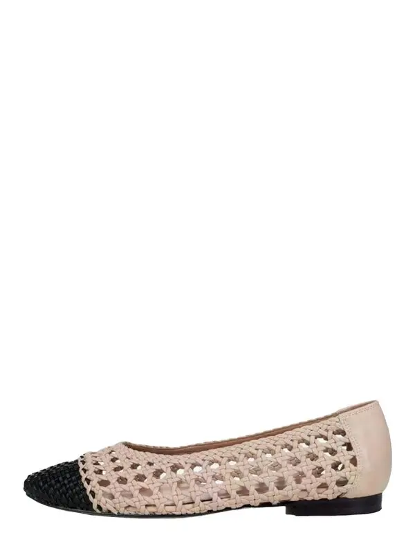 POCHE PARIS Reine Woven Cap-toe Flat Pumps - Neutrals
