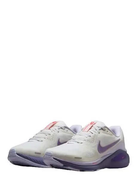 Nike Structure 26 Running Shoe - White/grape/amethyst