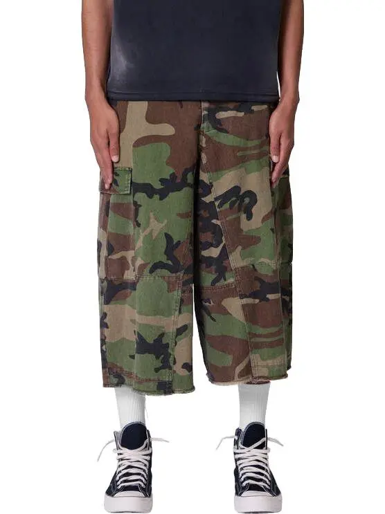 Mnml Extra Long Cotton Cargo Shorts - Camo