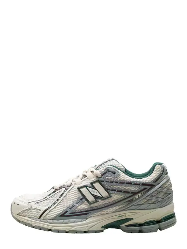 NEW BALANCE 1906r Sneakers - White