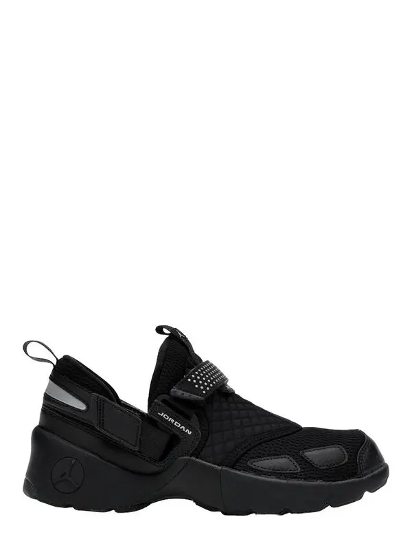 JORDAN Trunner Lx Sneakers - Black