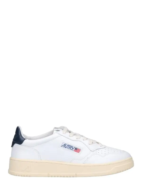 AUTRY Low Top Sneakers Lace Up - White