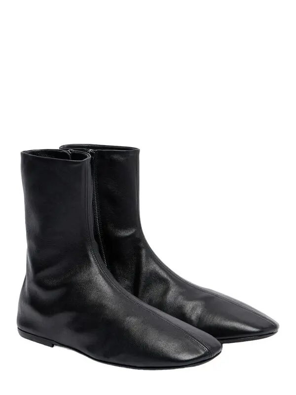 Dries Van Noten Globe Leather Ankle Boots - Black
