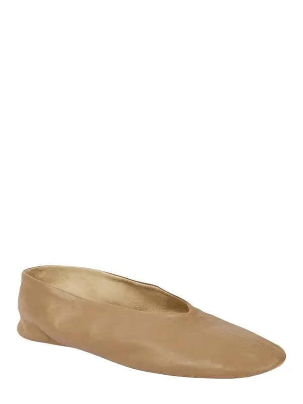 THE ROW Stella Leather Ballet Flats - Beige