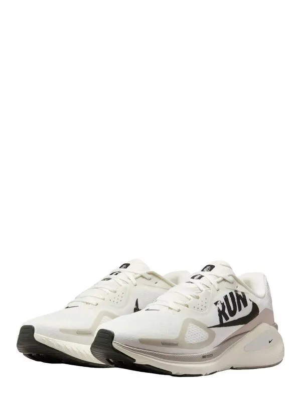Nike Structure 26 Running Shoe - Summit White/black
