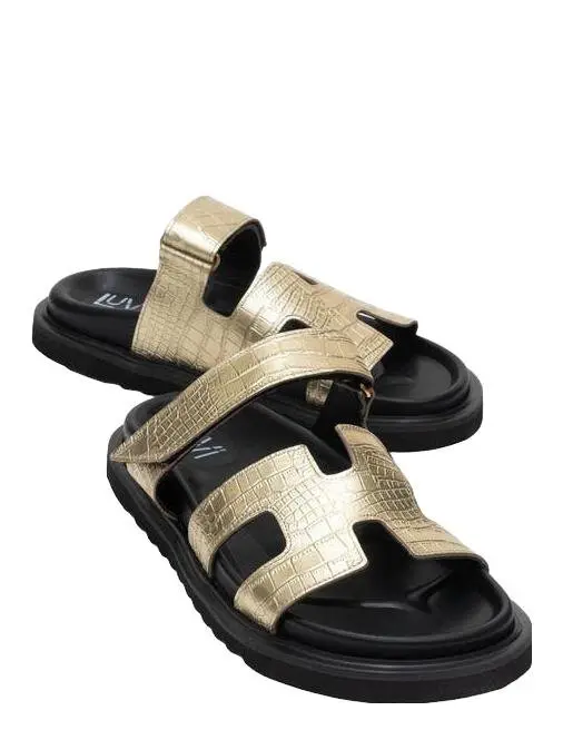 FOREVER & ALWAYS SHOES Loana Leather Slide Sandal - Gold Leather